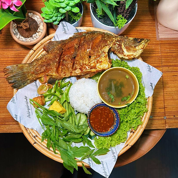 Siakap Senohong Gelama Ikan Duri, Bercakap Bohong Lama Lama Mencuri ...