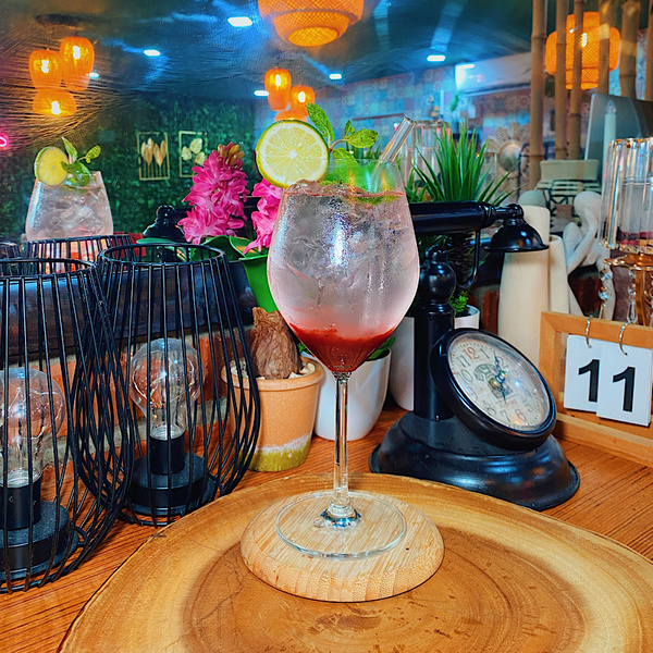 Anjakan Paradigma Strawberry - Ashhry Shoshedap