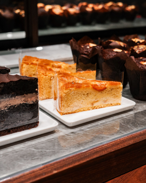 Cakes | Pastry (Ala Carte) - Chocolat World | KNEAD by CW