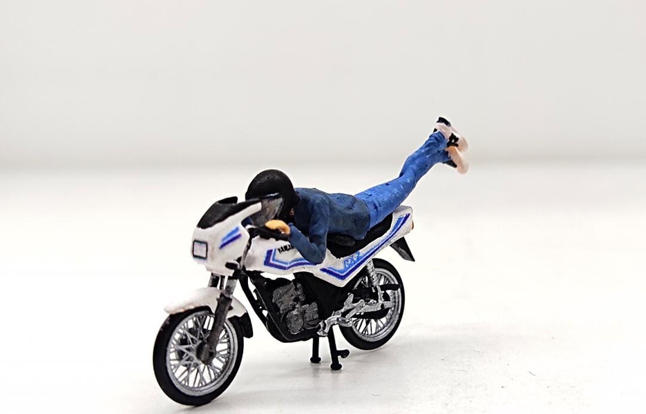 Monster Miniatures 1.64 Mat Rempit Superman Figure - Collectors Qube