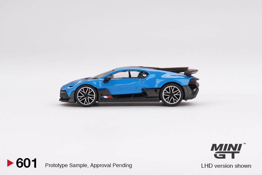 Mini GT 601 Bugatti Divo Blu Bugatti - Collectors Qube