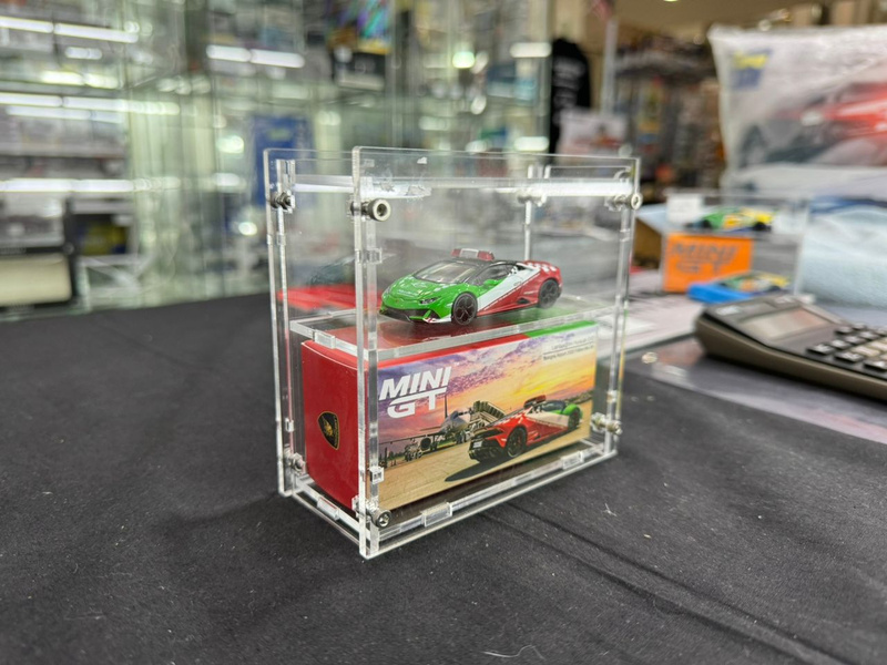 Mini GT Acrylic Box Display C WITHOUT CAR - Collectors Qube