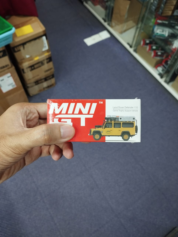 SINOPEC x Mini GT 202 Land Rover Defender 110 Camel Trophy Support ...