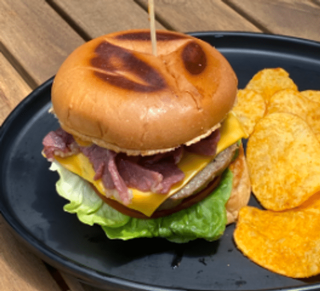 Beef Bacon Cheese Burger - Ekues Cabin Cafe