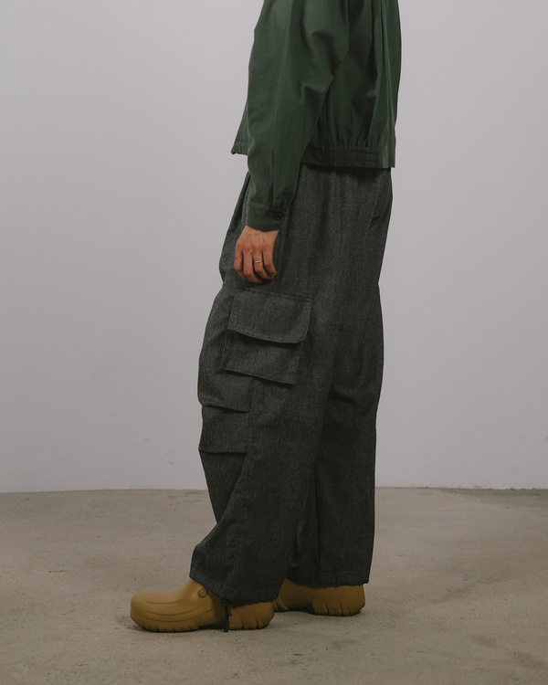 COMPOSE - Linen Denim Cargo Pants - Denim - H I D E