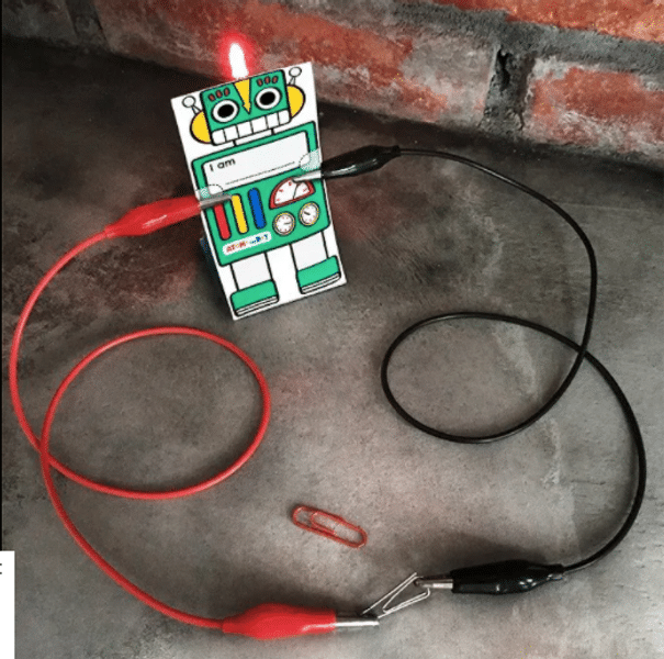 ROBOT TESTER / SCIENCE BOX - ILHAM GALLERY GIFT SHOP