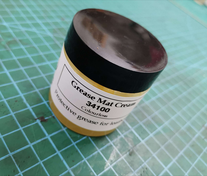 Grease Mat Cream - Malayan Leathercraft