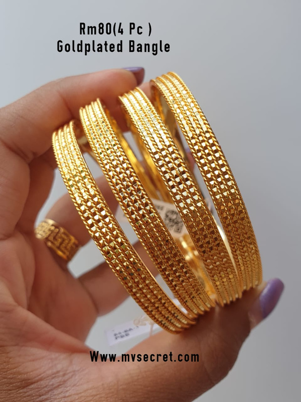 D.NO 045 - GOLD PLATED BANGLE (4PCS) - MV SECRET JEWELLERY