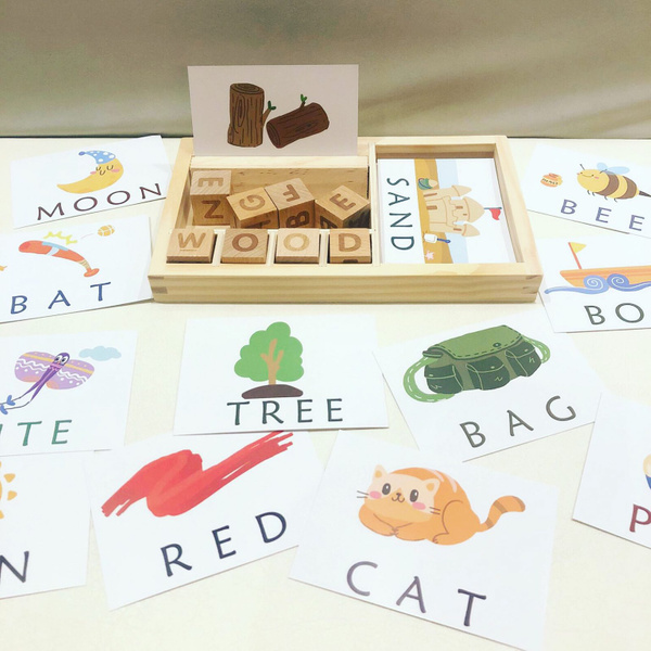 Wooden Spelling Blocks - Rooke&Reese